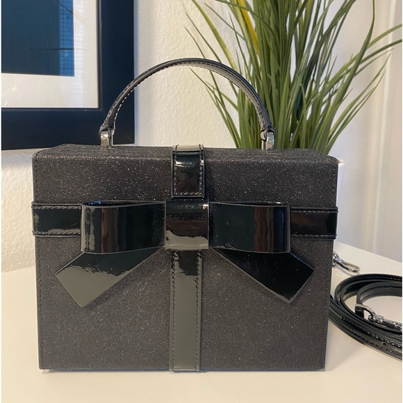 kate spade | Bags | Nwt Kate Spade Wrapping Party Gift Box Bag Callout ...